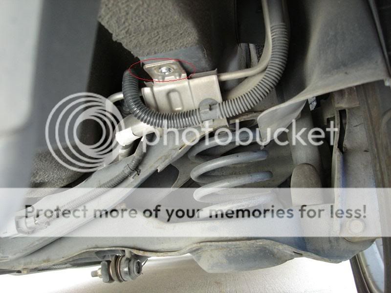 Rear end rattles over bumps and uneven ground | Mazda3 Forums